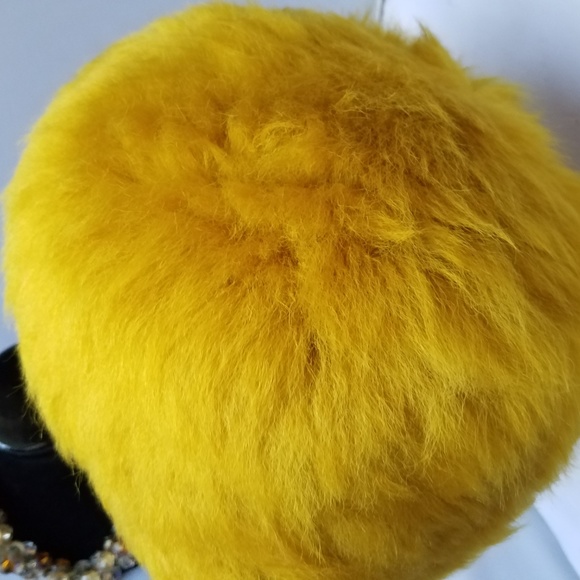 Accessories | Vintage Gold Faux Fur Hat Necklace | Poshmark
